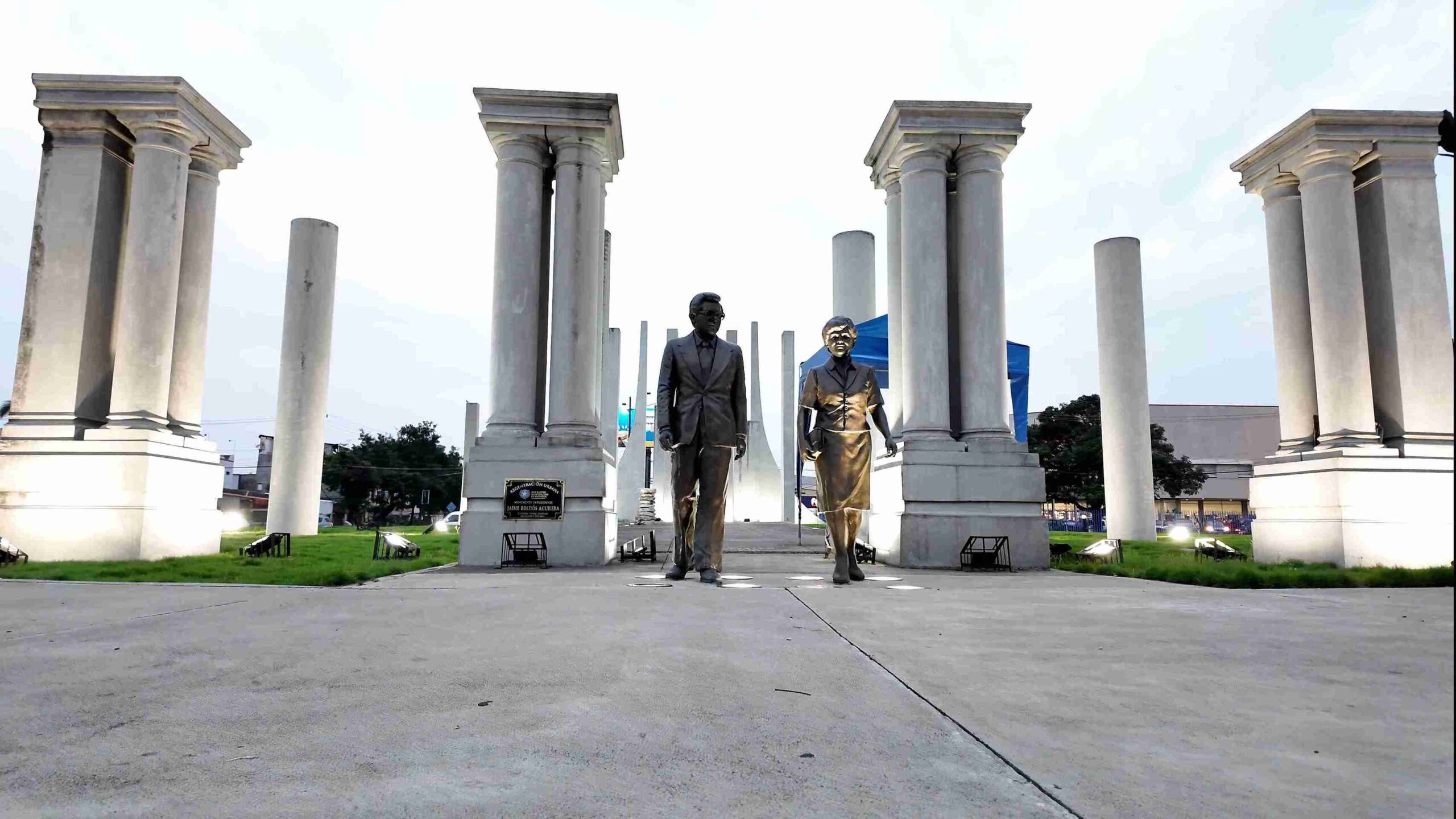 Historia de Jaime Roldós y Martha - GUAYAQLiCK