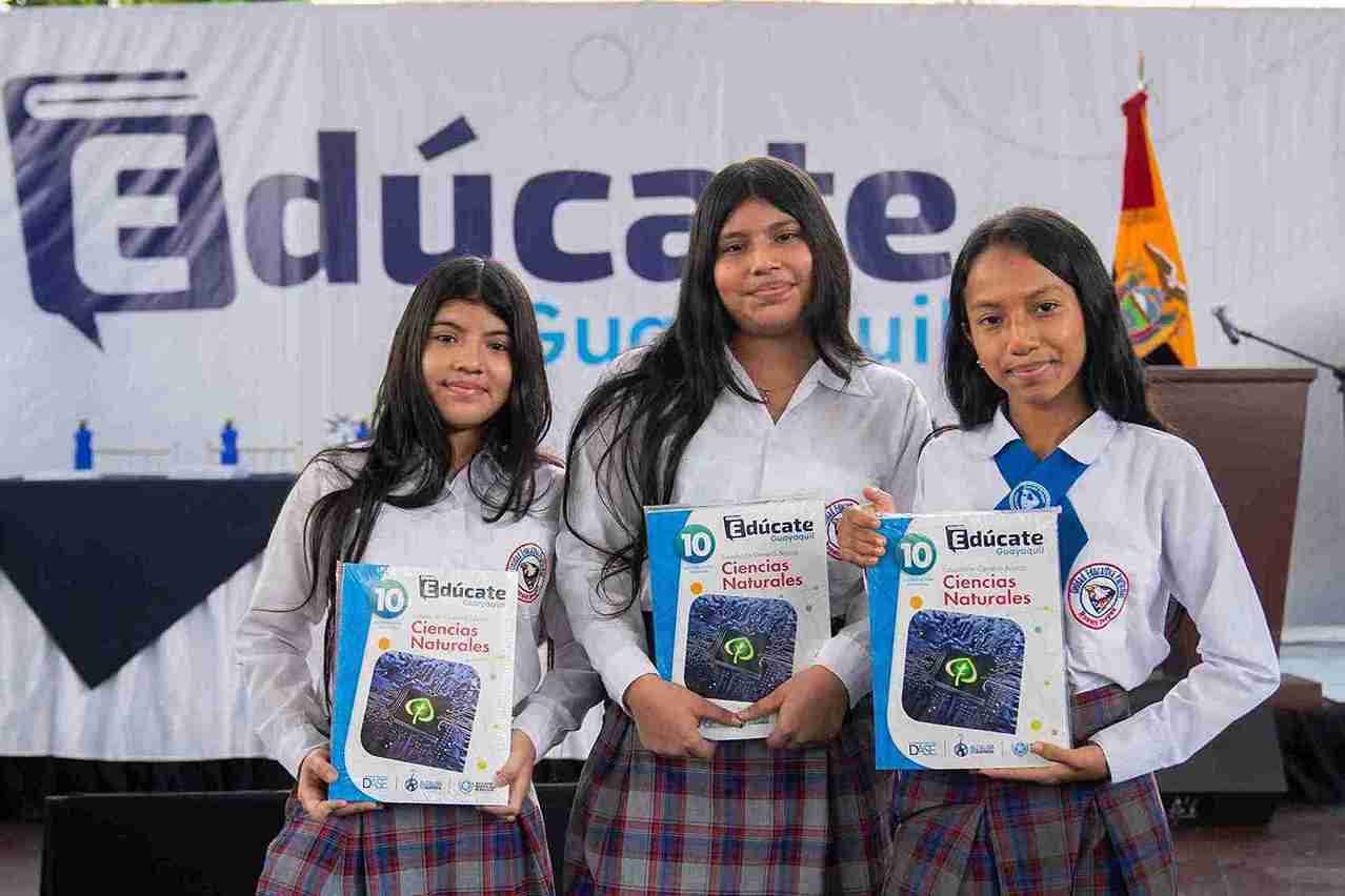 El Municipio de Guayaquil retoma la entrega de textos escolares en beneficio de 78.000 ...